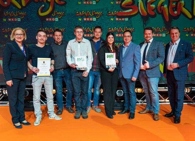 Von Wirtschaftskammer: Zwettler Lagerhaus-Lehrlinge in St. Pölten ...