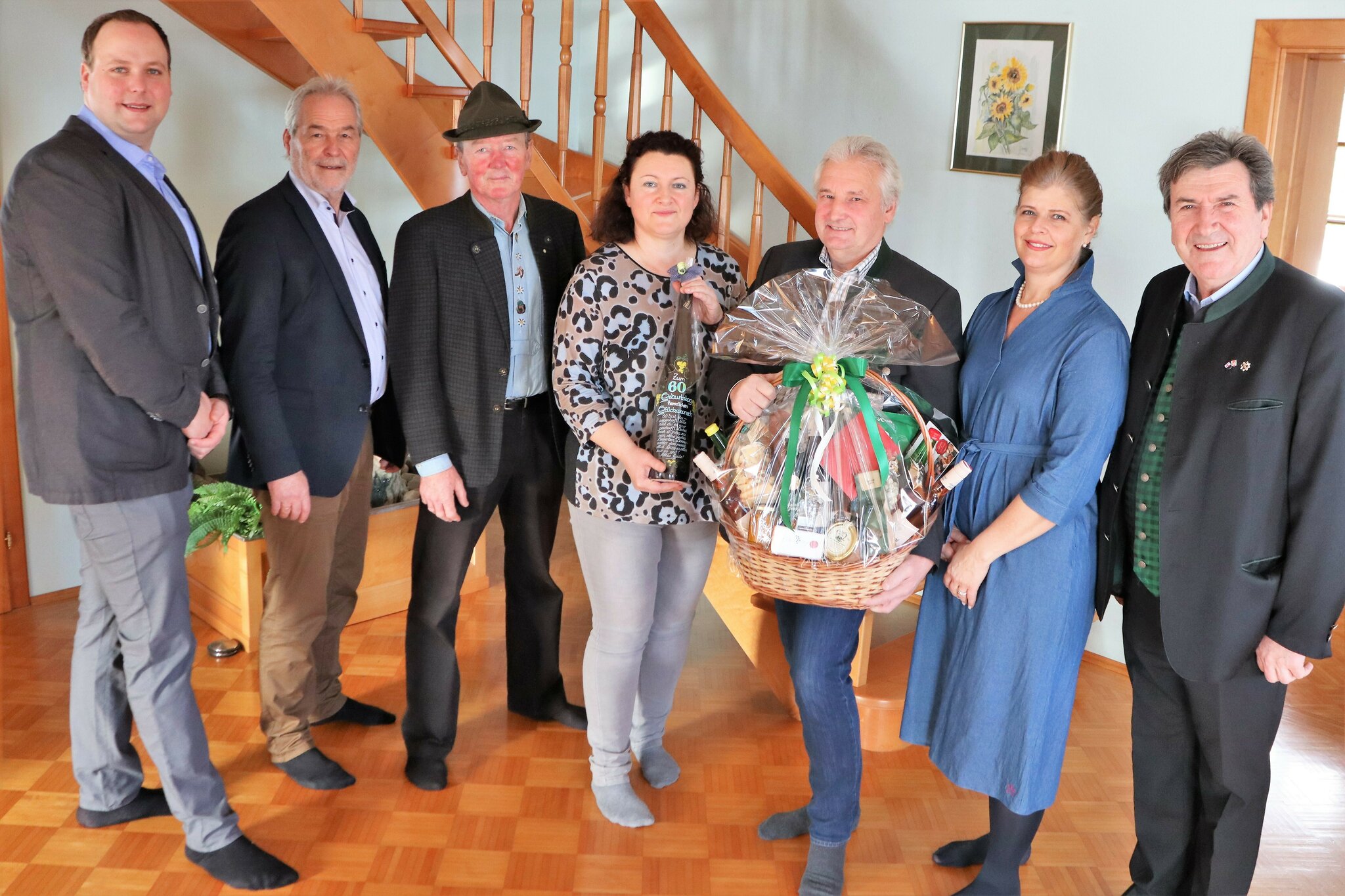 Gratulation durch AfS-Familie: Fritz Krenn ist ein Sechziger ...