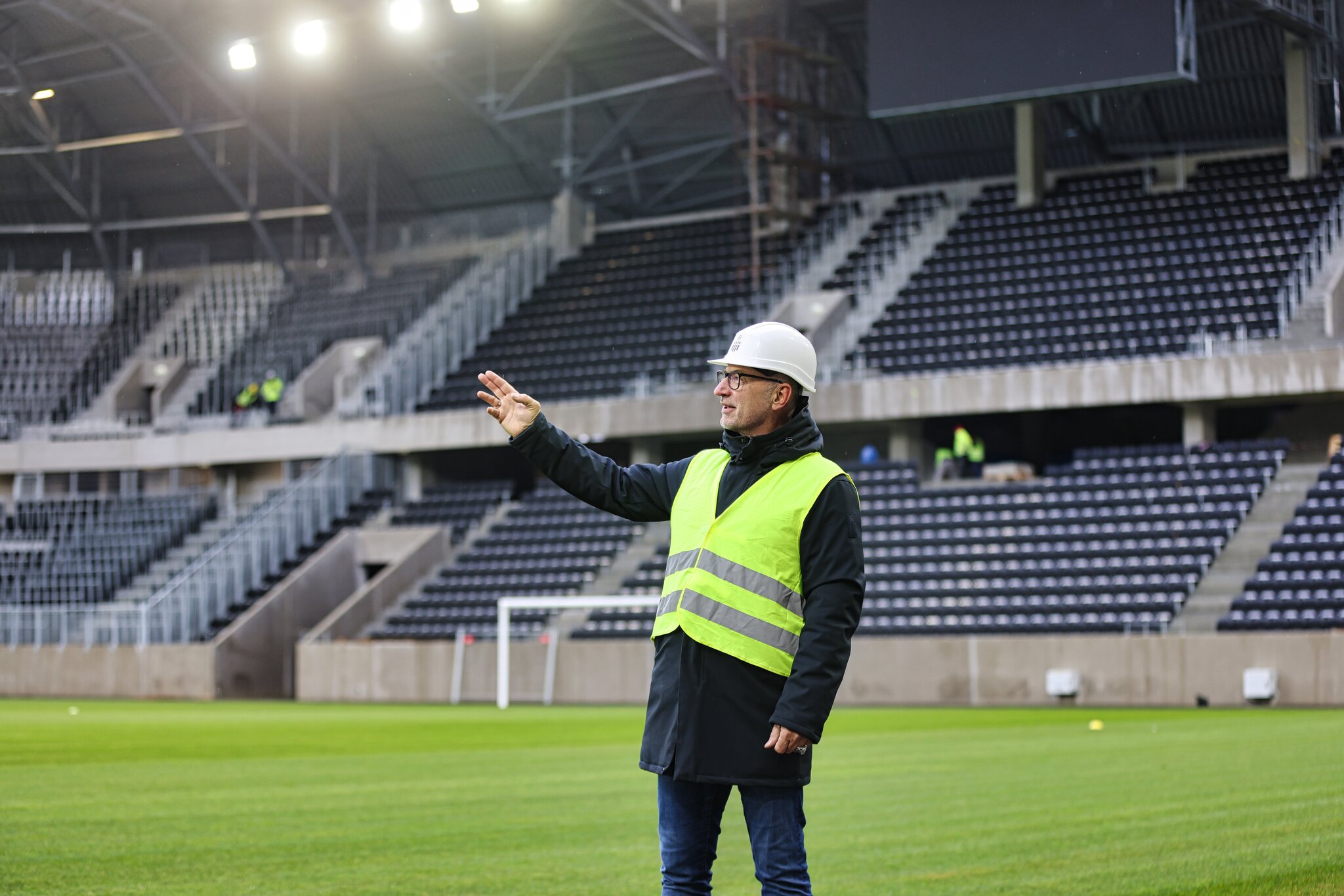 Raiffeisen Arena: Harald Markon über das neue LASK-Stadion: "Raiffeisen ...