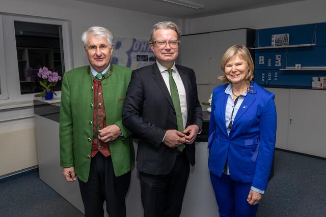 Austausch in Niklasdorf: Landeshauptmann Drexler besuchte die Rohrer ...