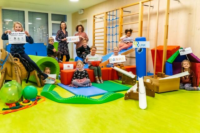 Spendenaktion: Elternbeirat initiiert Spendenprojekt in Straßwalchen ...