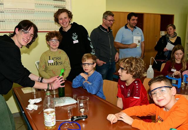 Schulanmeldung: Gymnasium Ried: „Universal, bilingual oder Sport“ - Ried