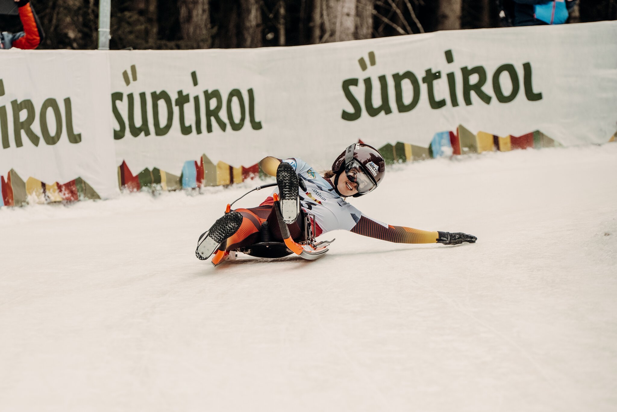 Trotz Krankheit: Rieder Rodlerin Lisa Walch gewinnt zwei WM -Medaillen ...