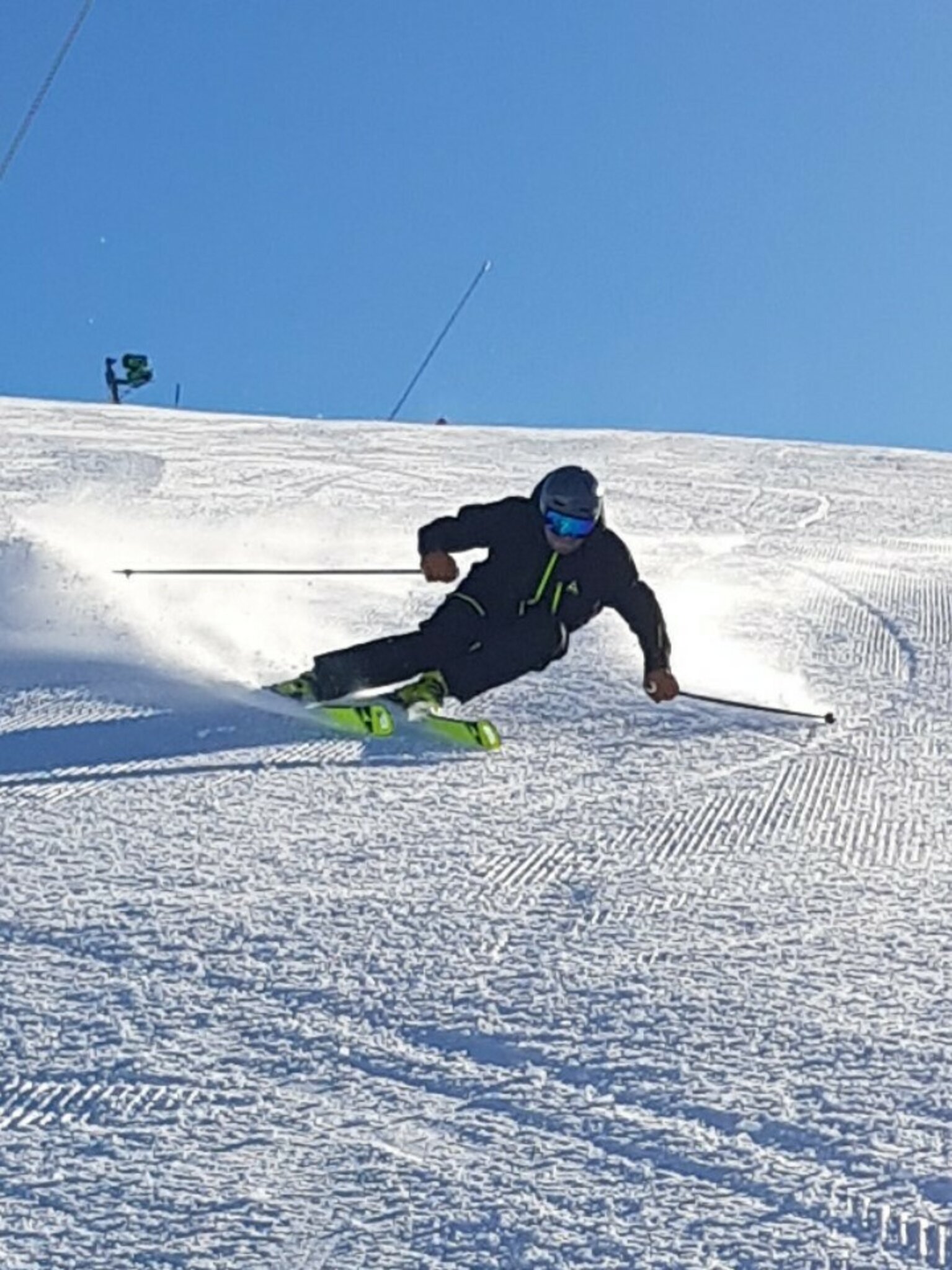 FHler bei Fischer Sports: Welser Student arbeitet am Ski der Zukunft ...