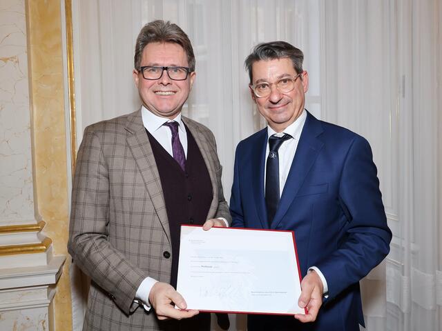 Berufstitel-„Professor“: Verleihung an Primarius Burtscher - Wiener ...