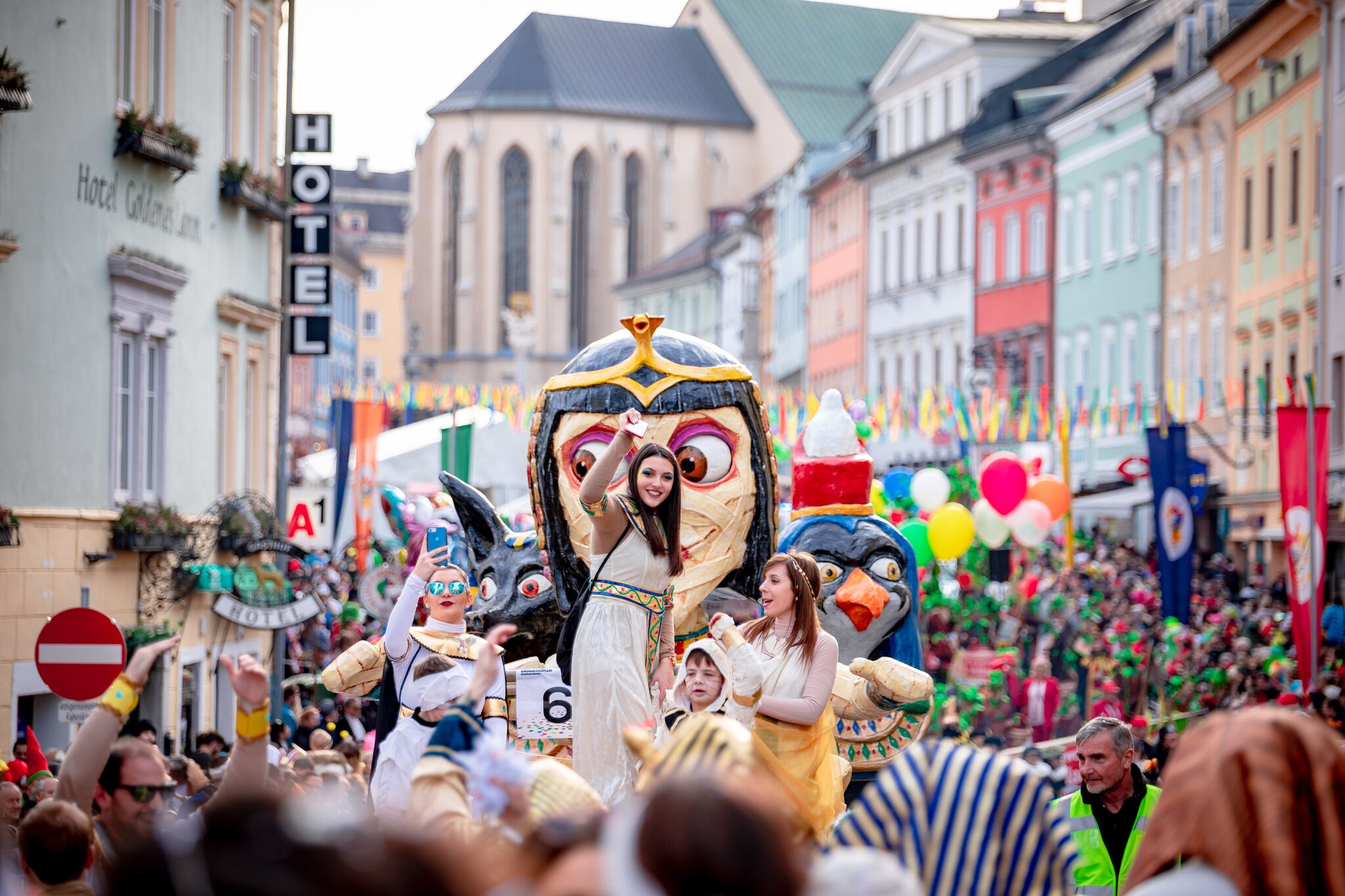 Großer Faschingsumzug: Rechnet Villach mit Zuschauerrekord am Samstag ...