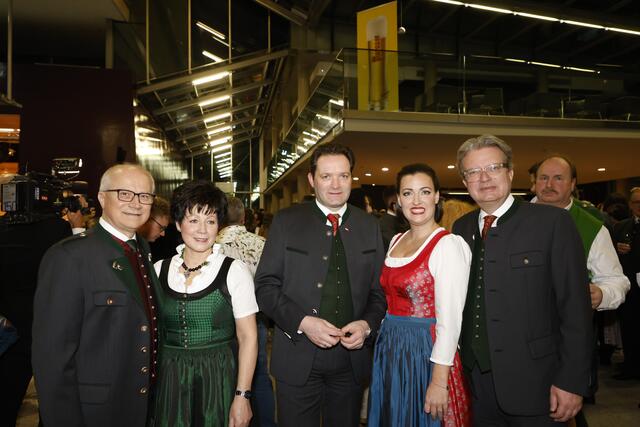 Bildergalerie: Diese Grazer Prominenten feierten am Bauernbundball - Graz