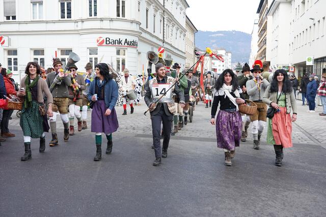 Bildergalerie: Kreative Gruppen beim Villacher Faschingsumzug - Villach