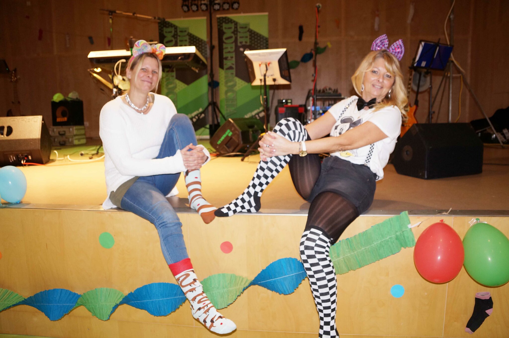 Fels am Wagram: Auf die Socken gemacht & ab zum Sockenball in Fels - Tulln