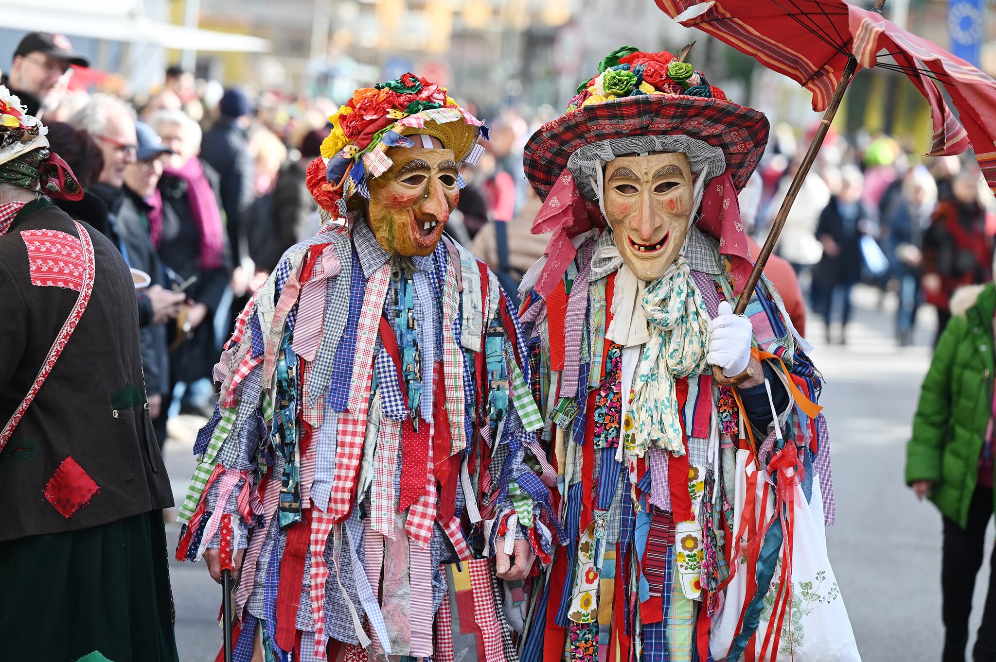 Bildergalerie: Hunderte "Fetzen" zogen wieder durch Ebensee - Salzkammergut