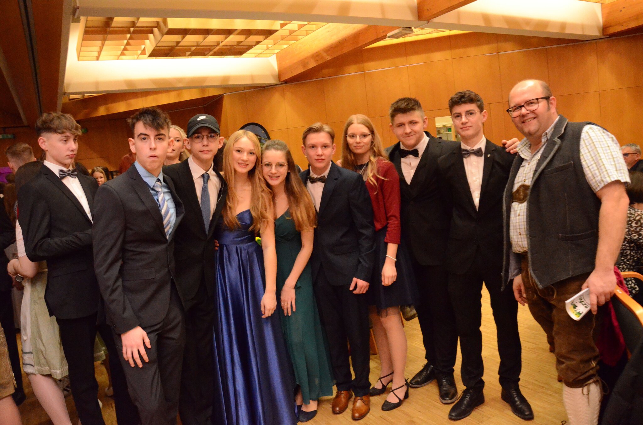 LWBFS Waizenkirchen: Feierstimmung beim 53. Tanzfest - Grieskirchen ...