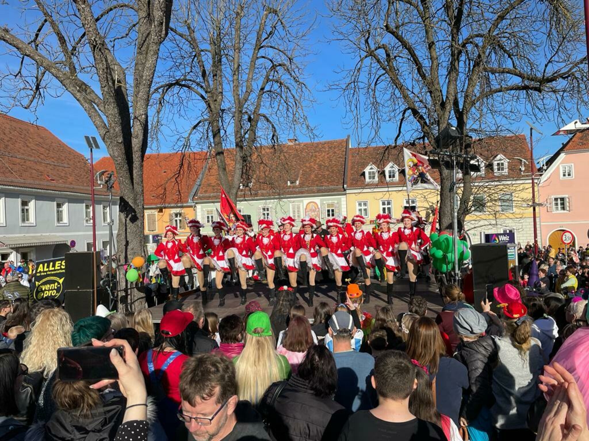 Faschingssaisonende: Der Fasching 2023 in Weiz zog nun von dannen - Weiz