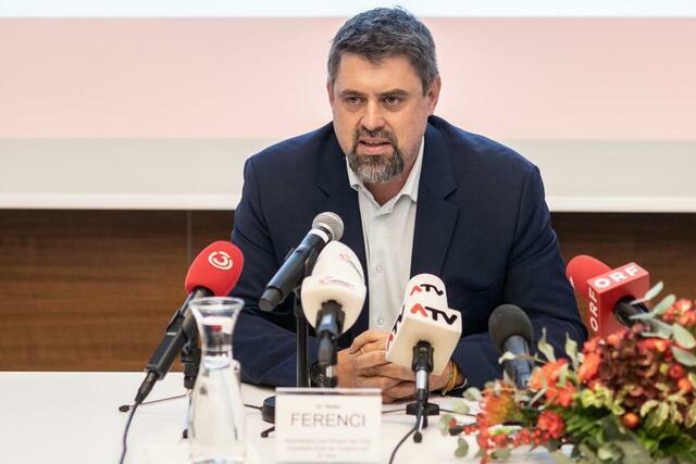 Gipfeltreffen: Hacker zufrieden, Ärztekammer will rasch weitere ...