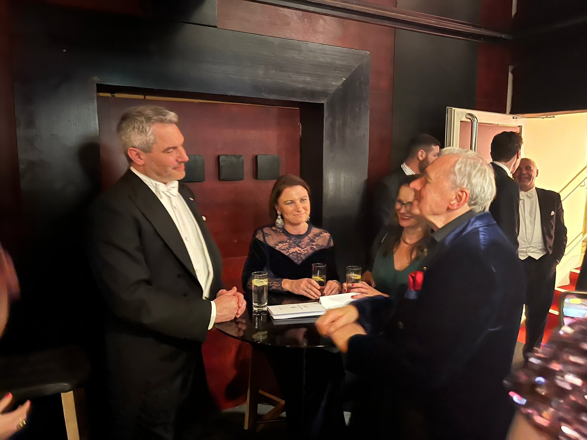 Society: Neobadener Robert Werner brilliert beim Philharmonikerball - Baden