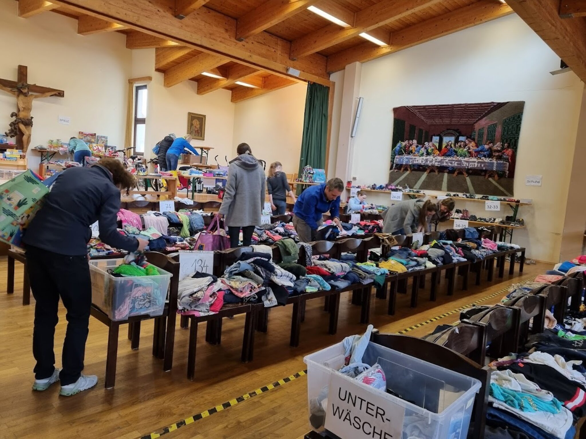 Pfarrsaal Oberneukirchen: Kinderkleiderbasar für Baby- und Kinderausstattung von 0 - 14 Jahre ...