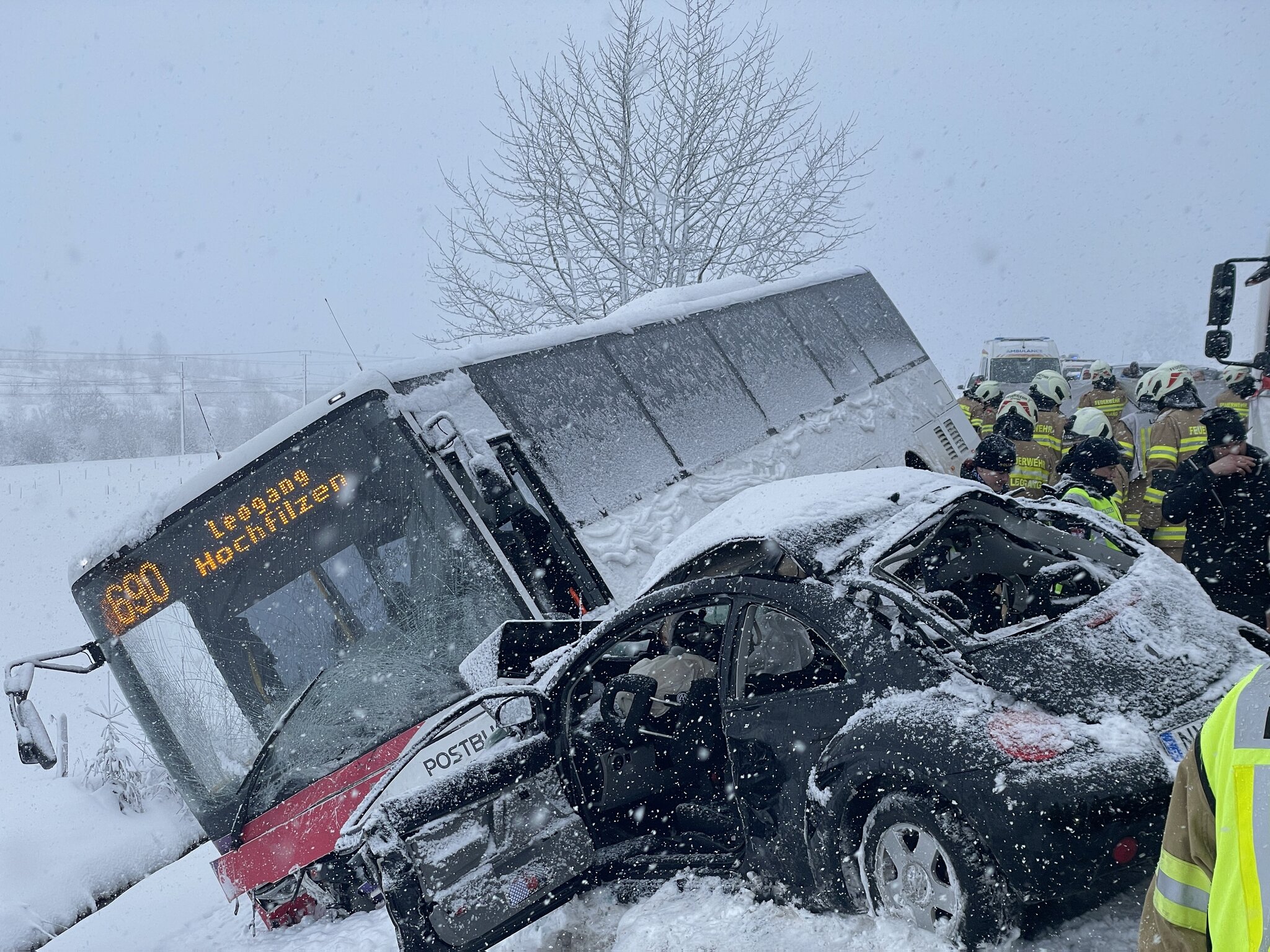 Verkehrsunfall: Tödlicher Verkehrsunfall auf der B164 - Pinzgau