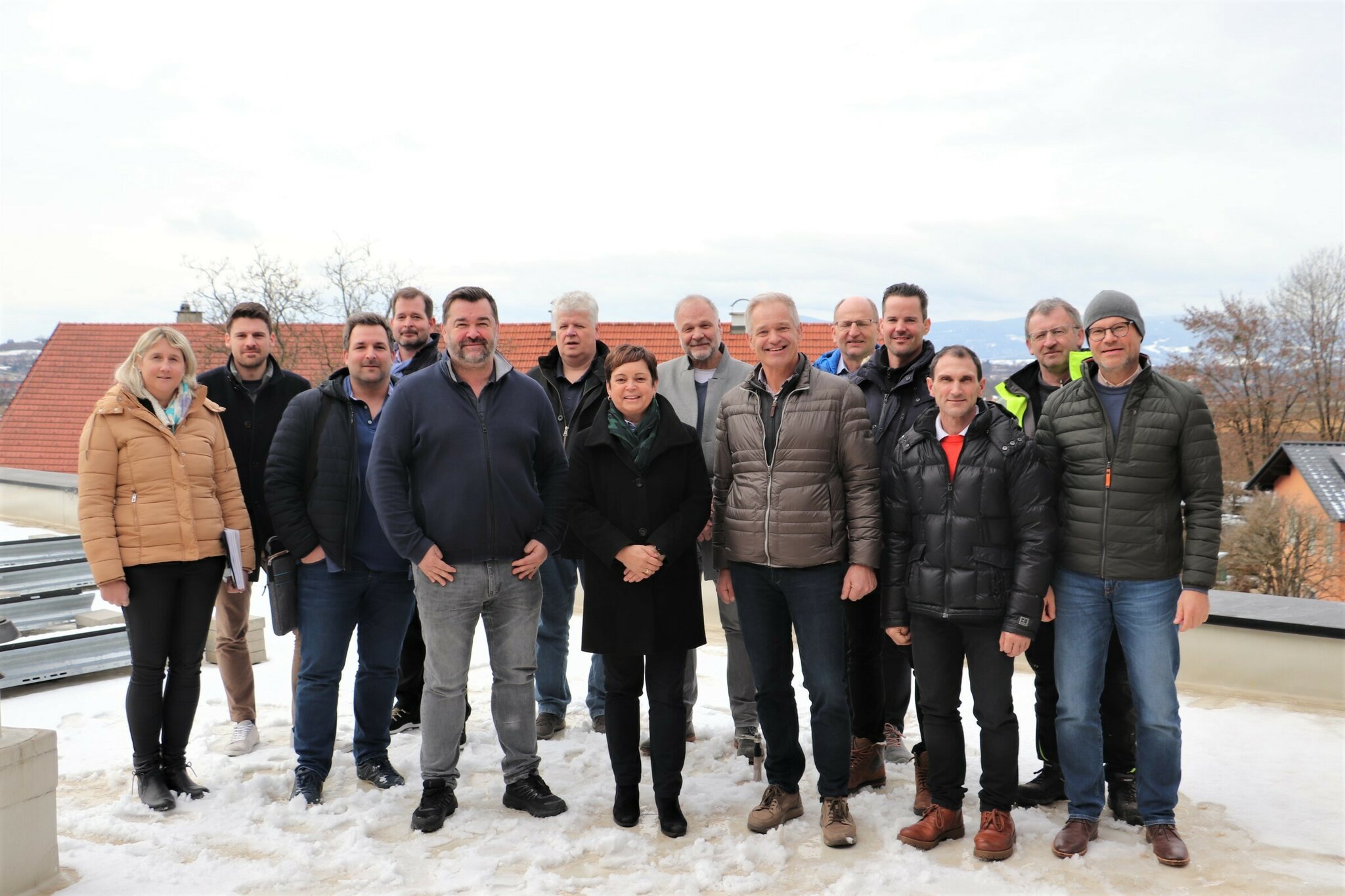 Erste Photovoltaik-Ausbaustufe ging in Betrieb: Im Gemeindeamt Dobl ...