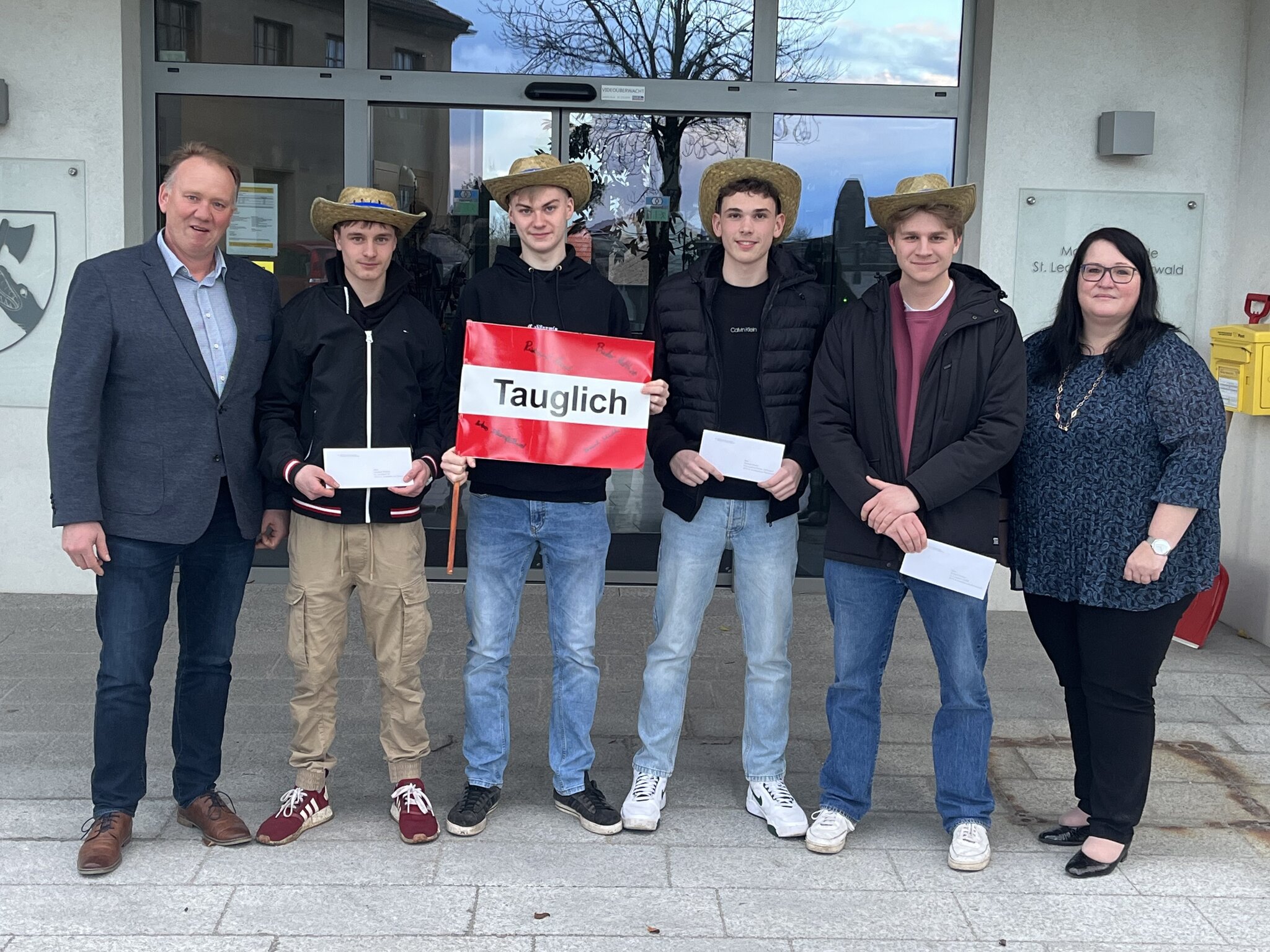 Musterung in St. Leonhard am Hornerwald - Krems