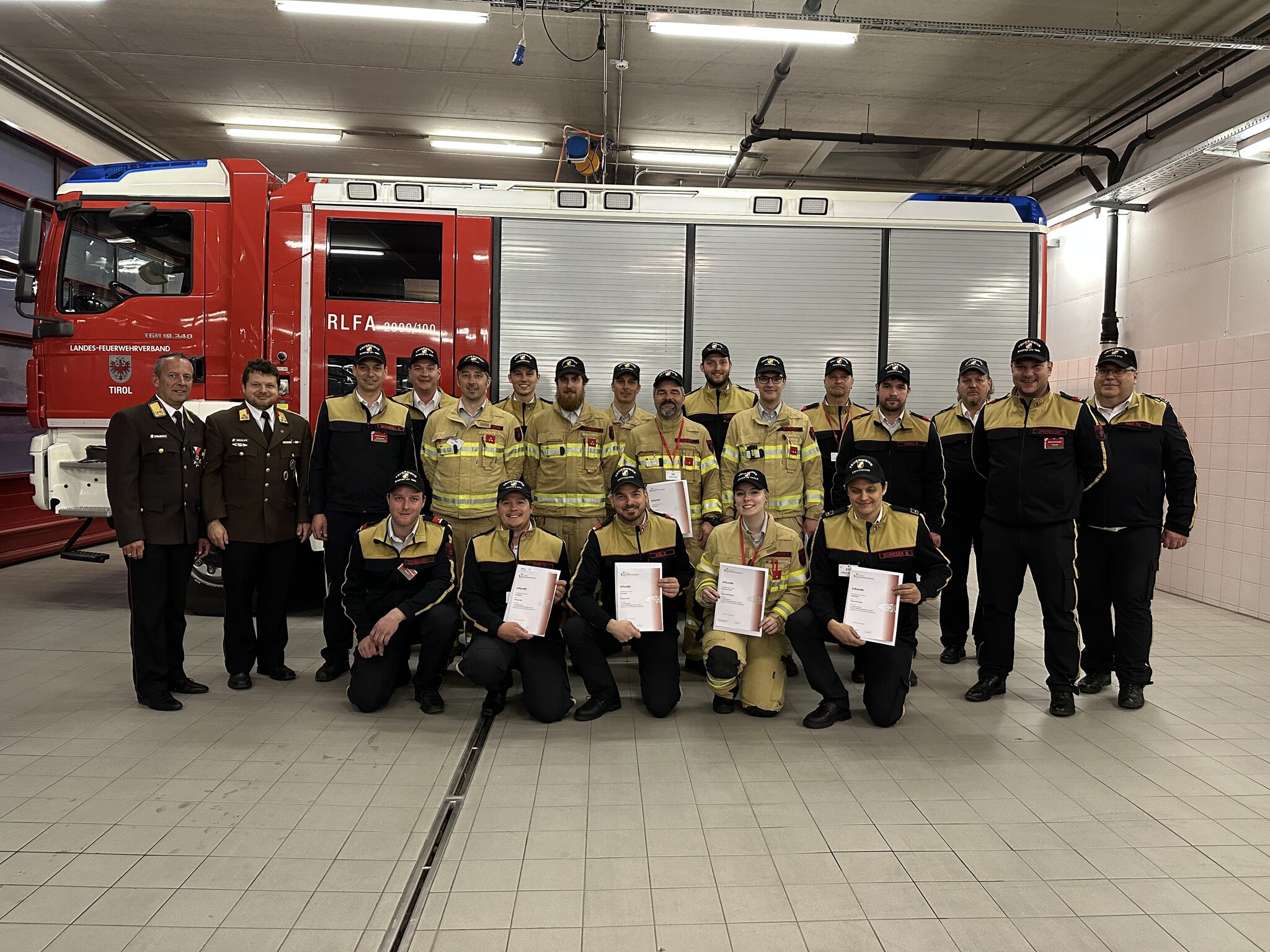 LFV Tirol: Funk-Leistungsprüfung erstmals in Tirol durchgeführt - Kitzbühel