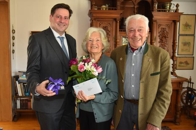 60 Jahre verheiratet: Diamantene Hochzeit im Hause König in Baden - Baden