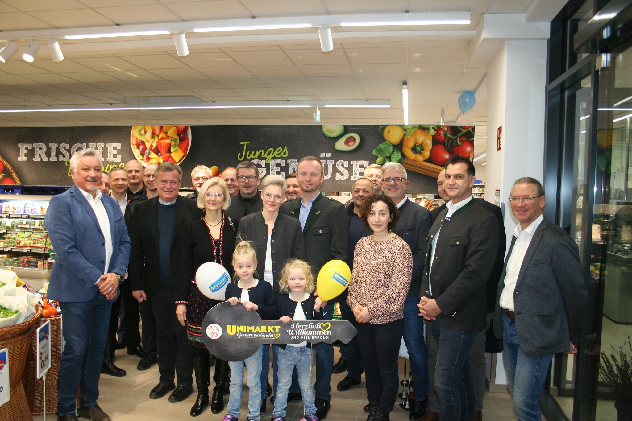 Rohrbach/L.: Neuer Unimarkt mit vielen regionalen Produkten eröffnet ...