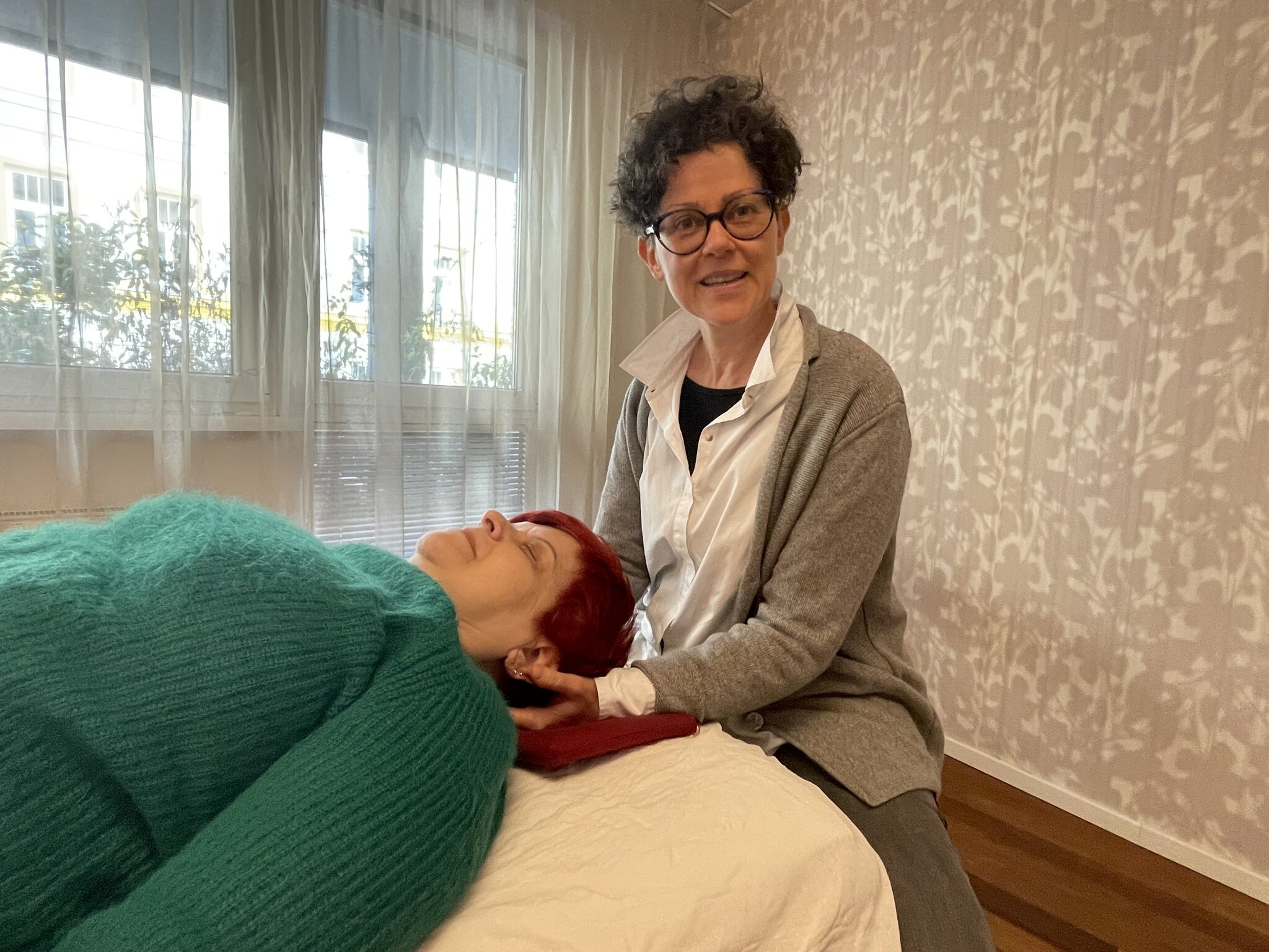 Gesundheit im 15. Bezirk: Ein gerader Rücken dank der "Rolfing"-Methode ...