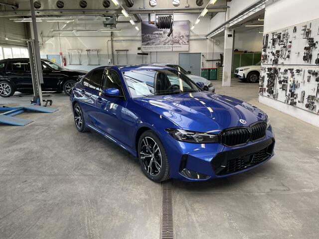 Zwettler Autohäuser: Schicke Karossen beim Autofrühling 2023 - Zwettl