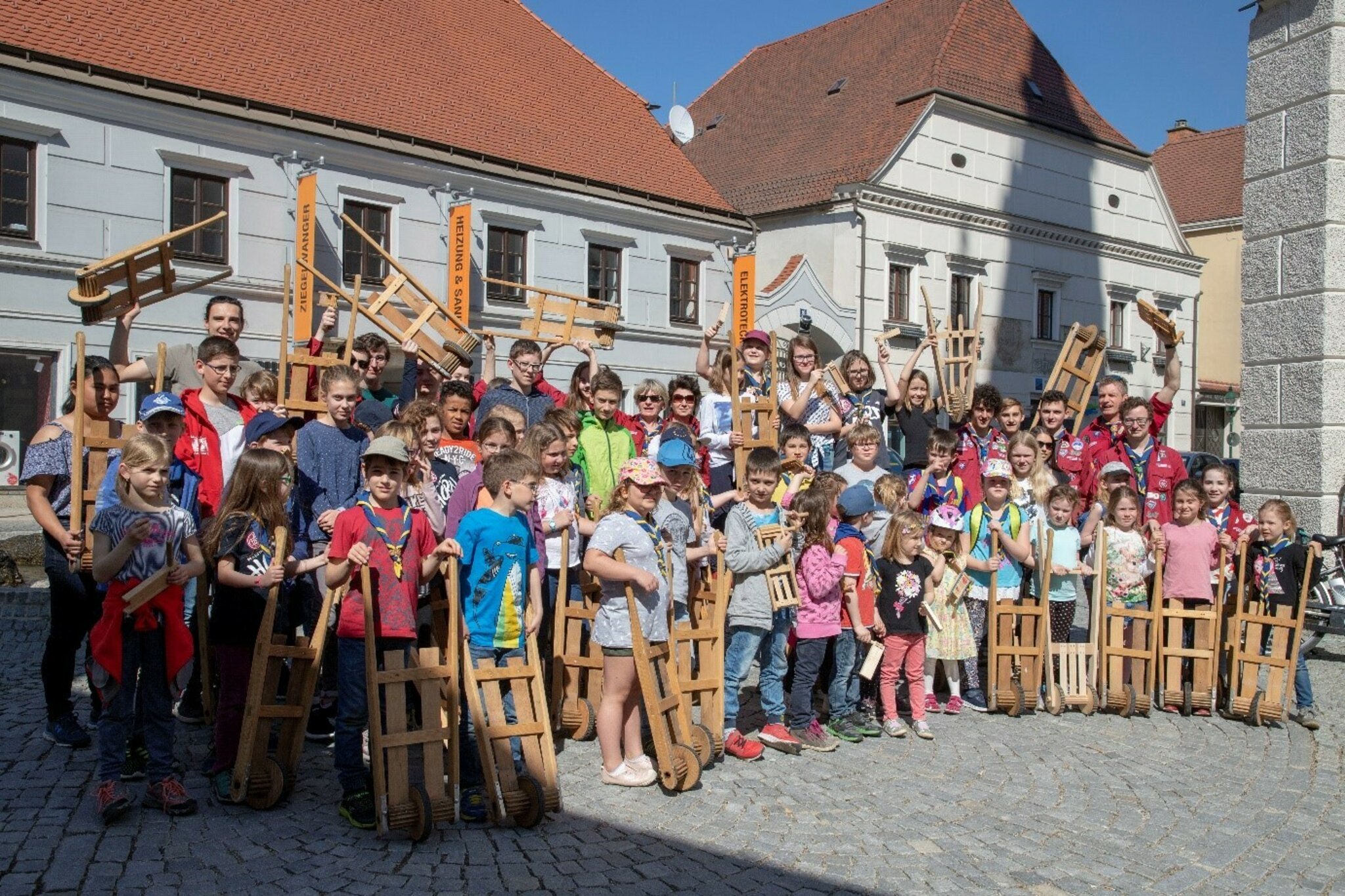 Pfadfindergruppe Horn: Traditionelles Ratschen in der Karwoche - Horn