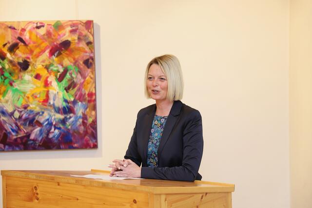 Frauen- und Mädchenberatung: Öffentliches Engagement wird immer ...