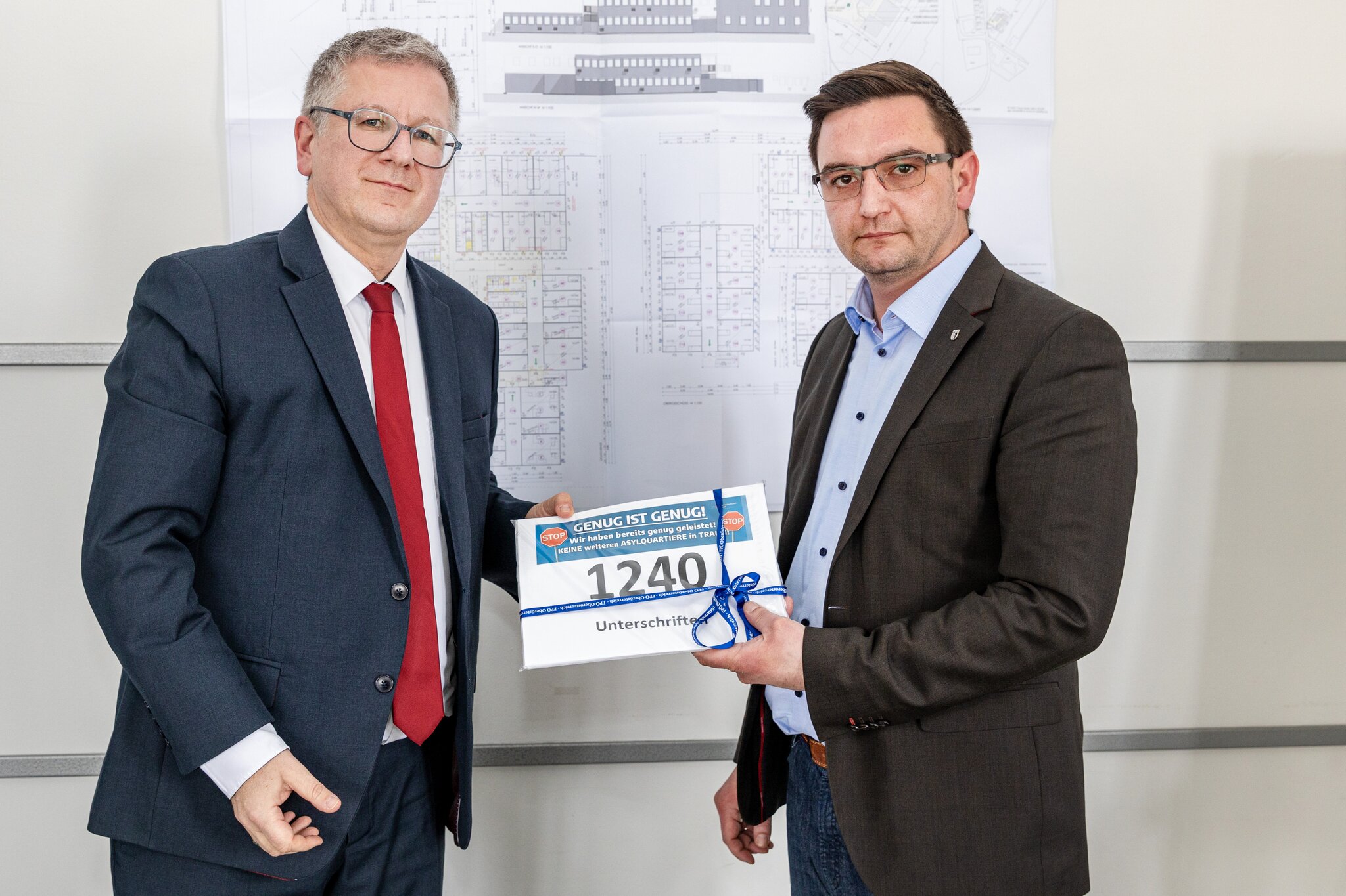 Asyl-Quartier in Traun: Bezirkshauptmann lud zum Sicherheitsgipfel - Linz-Land