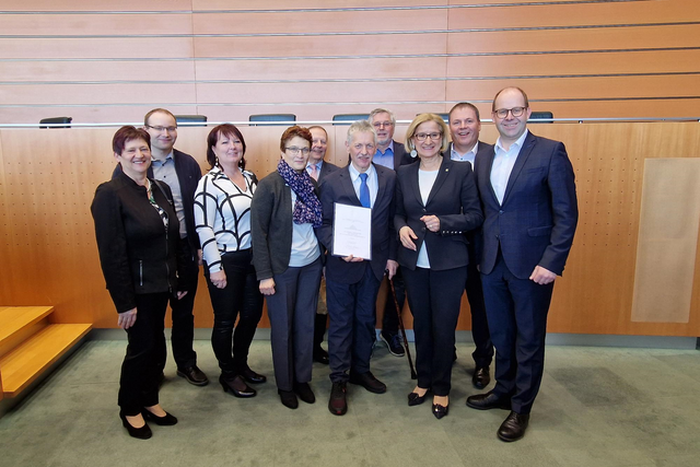 Für Verdienste um Niederösterreich: Ehrung von Vizebürgermeister ...