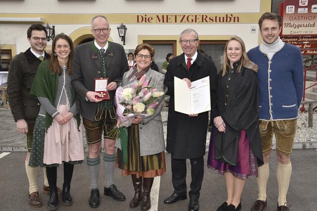 St. Michael im Lungau: Manfred Sampl erhält Ehrenzeichen des Landes ...
