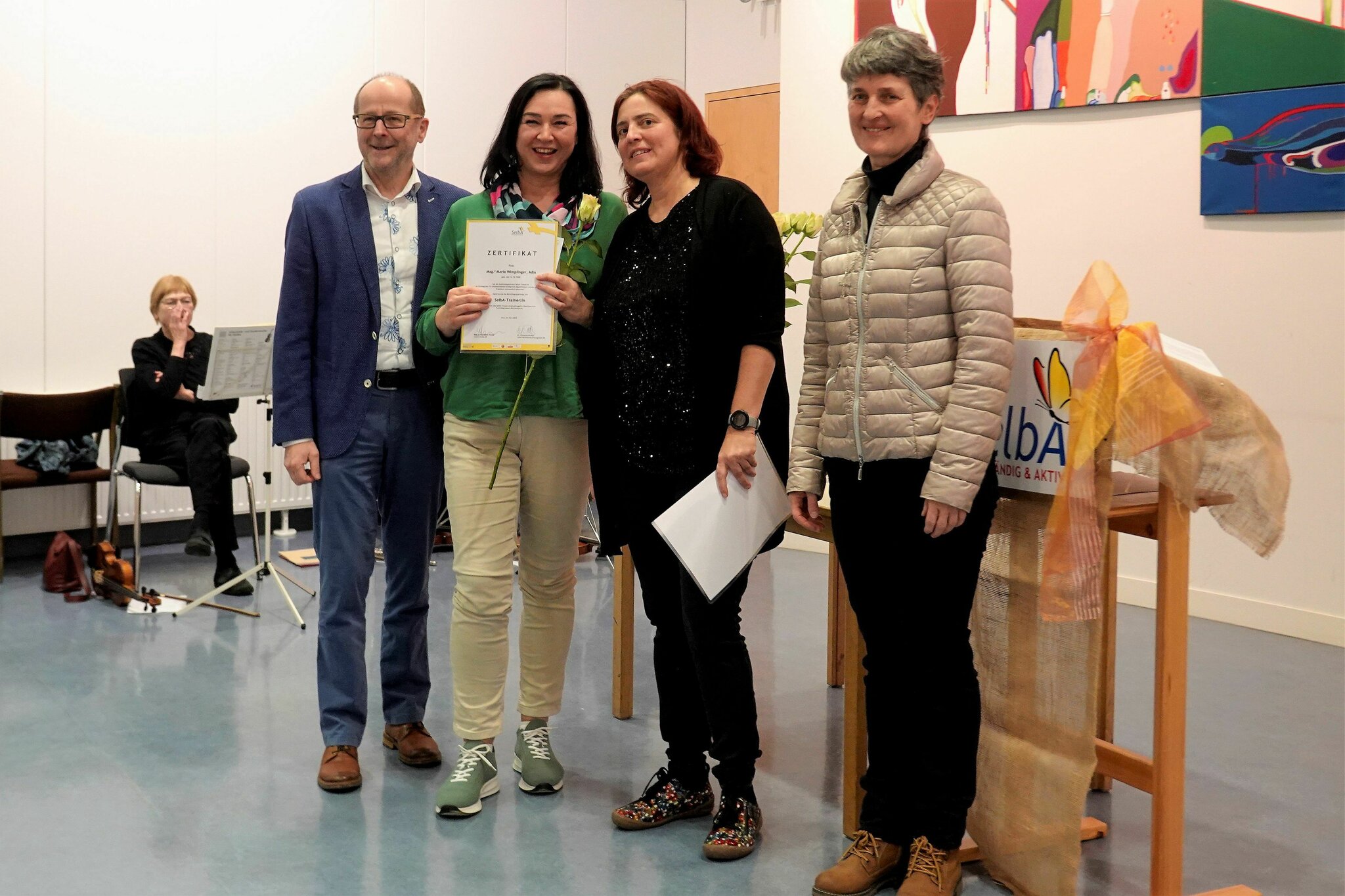 Franziskushaus: 13 Frauen haben die SelbA-Ausbildung abgeschlossen - Ried