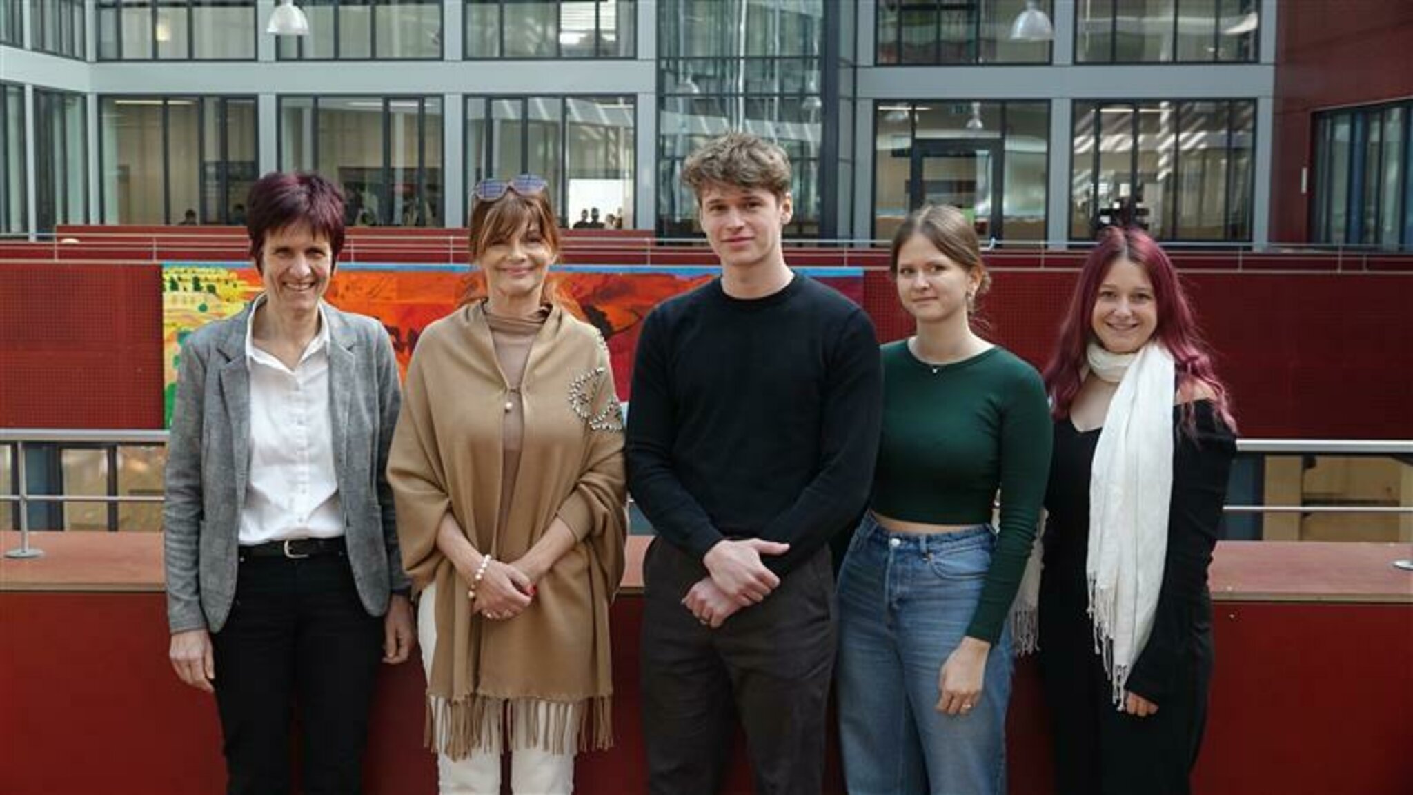 Gym Schärding: Lisa Schauer und Felix Friedrich siegten bei Philosophie ...