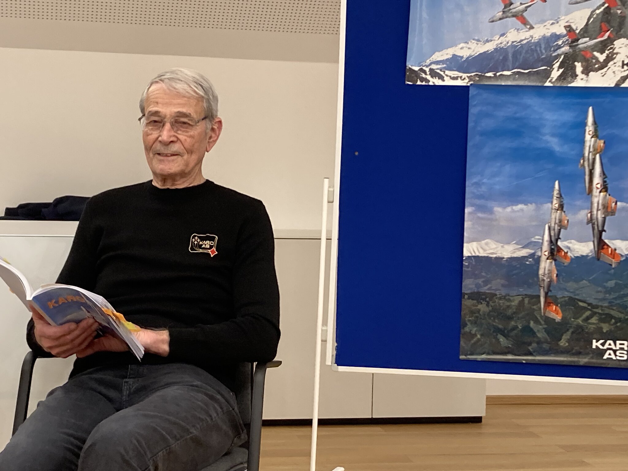 Kunstflugstaffel Karo As: Teamleader Robert Haas über seinen Kunstflugschwarm - Graz-Umgebung