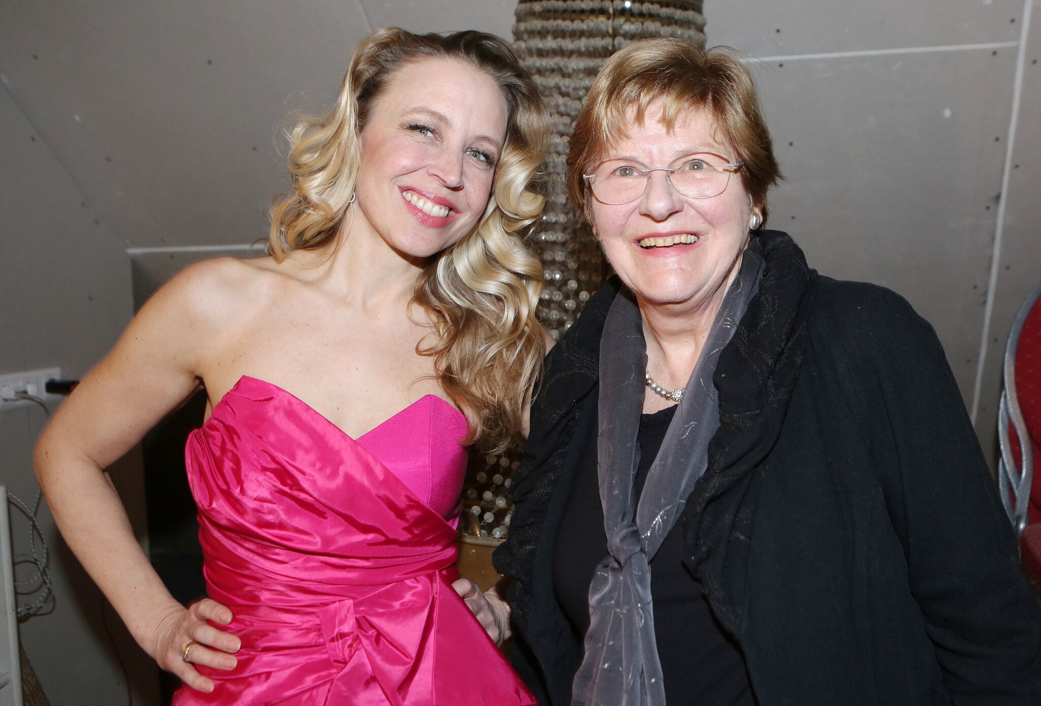 Kultur: Nina Proll im Schloss Albeck - Feldkirchen