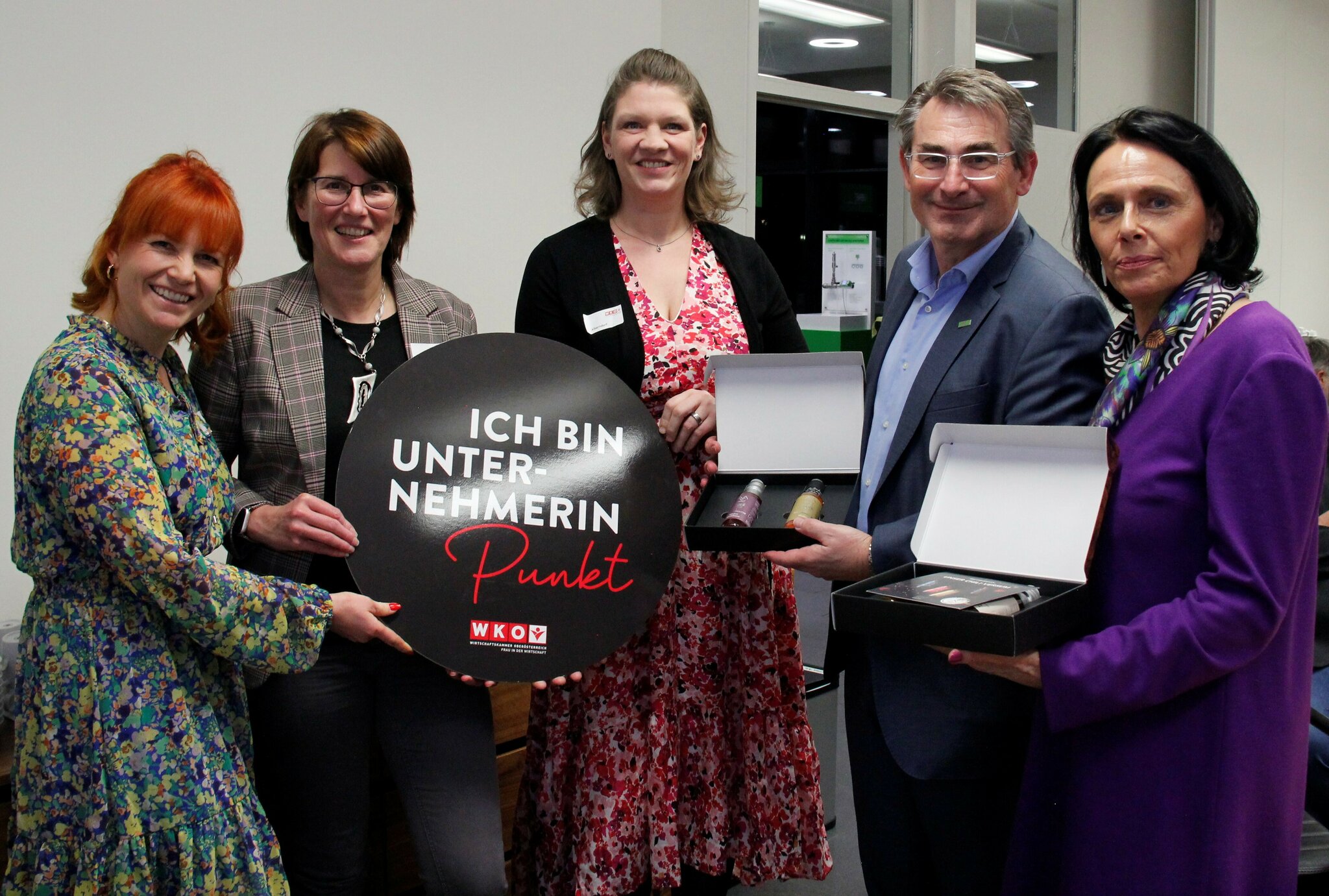 Frau in der Wirtschaft: Urfahraner Unternehmerinnen lernten "Netzwerken ...