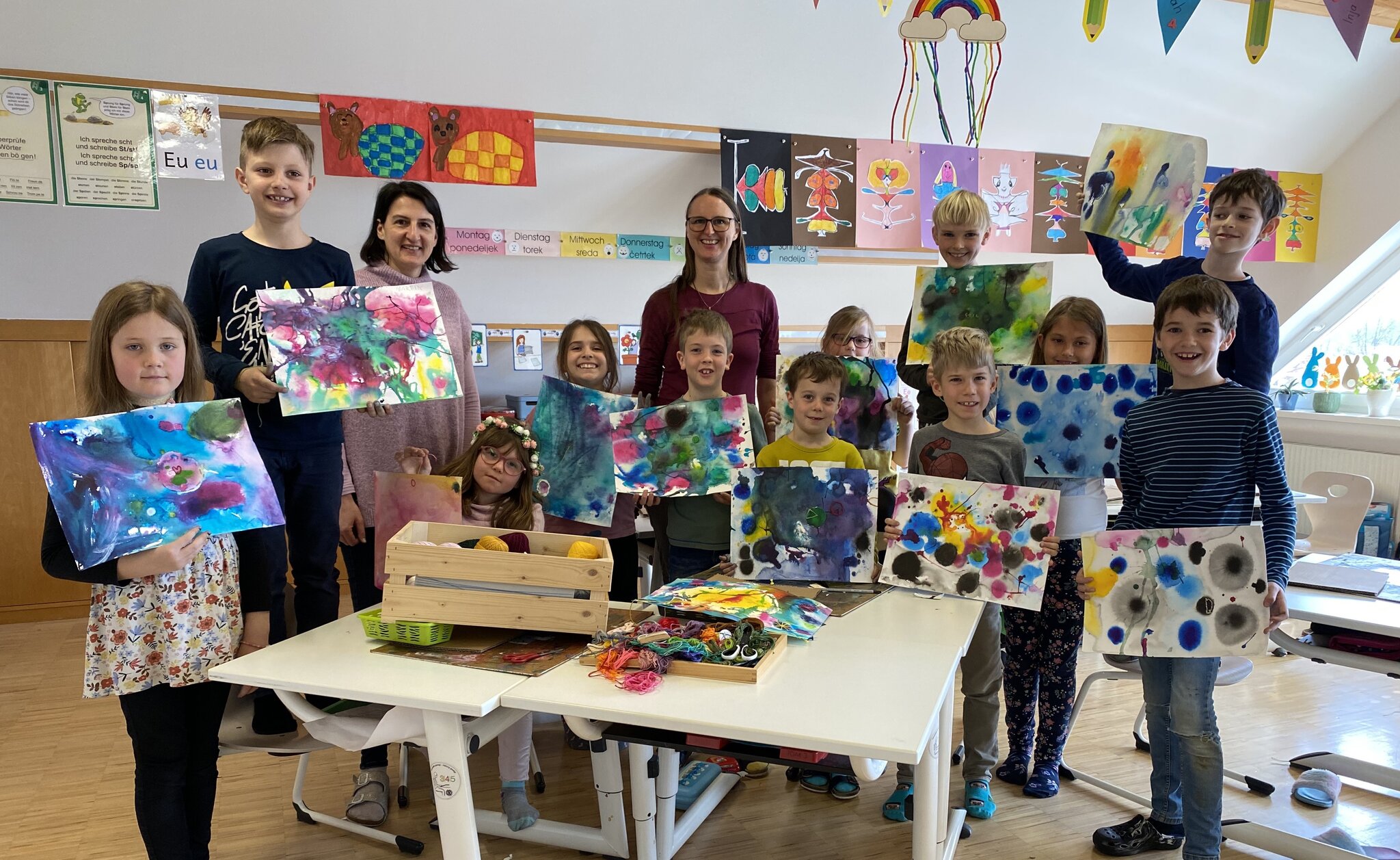 Europaschule St. Michael: Ein Kunstworkshop mit Pinsel und Faden ...