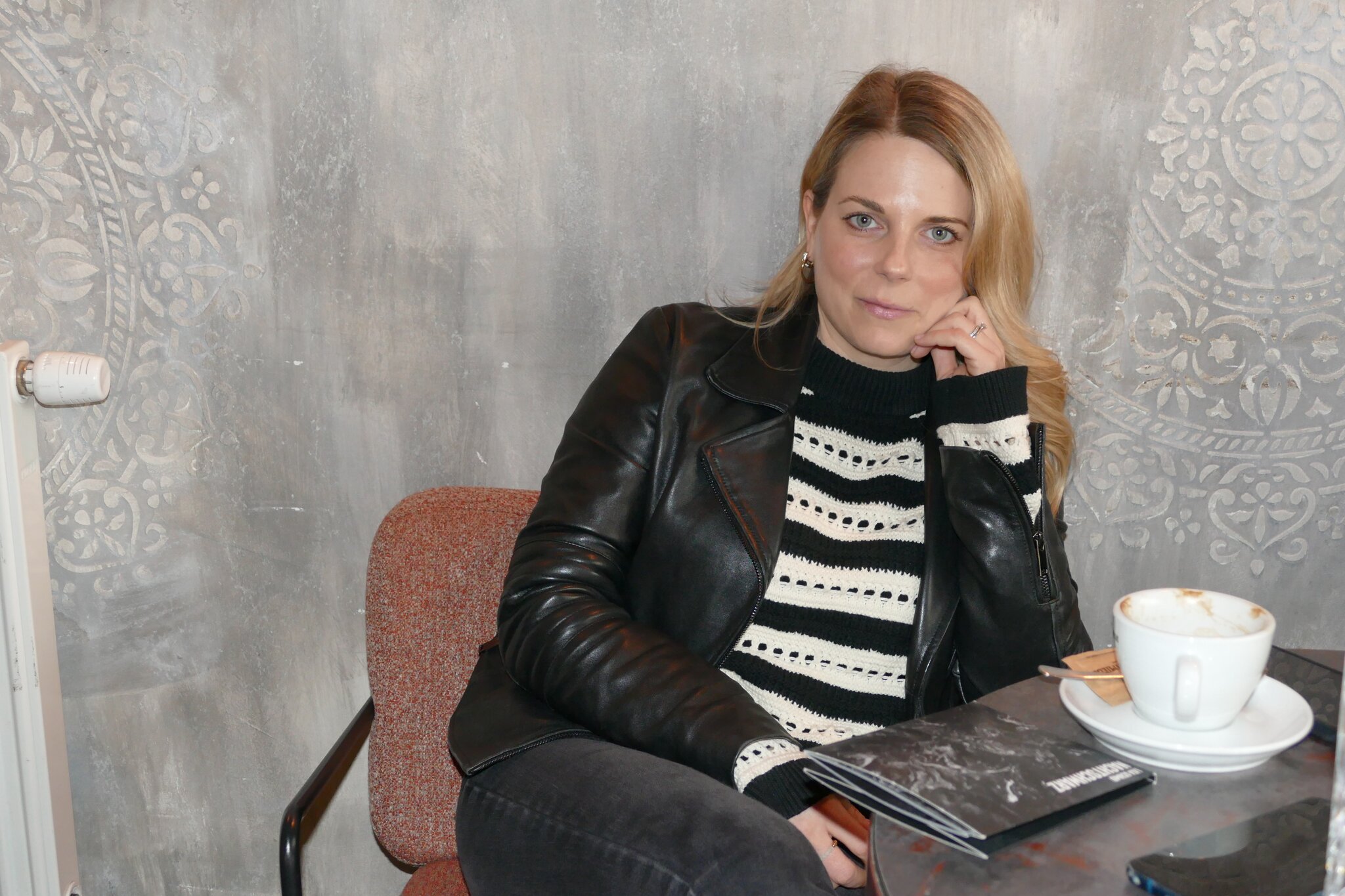 Lisa Schmid präsentiert ihre neue EP: "Ich habe ein spezielles Hobby ...