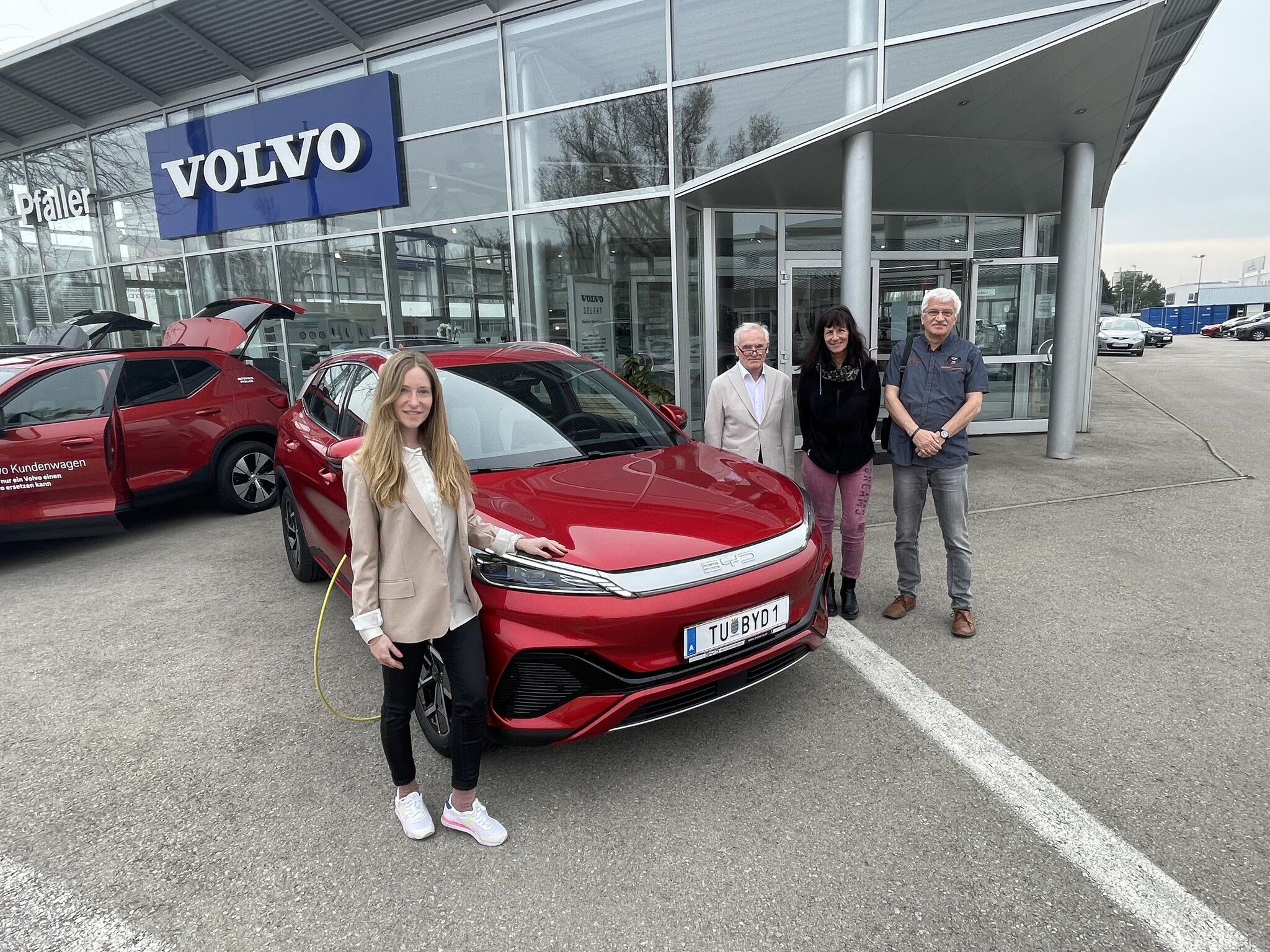 Jubiläumsfest: Autohaus Pfaller feiert 50 Jahre und neue Automarke - Tulln