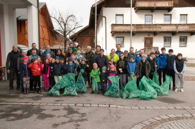 Flurreinigungsaktion in Hatting - Telfs