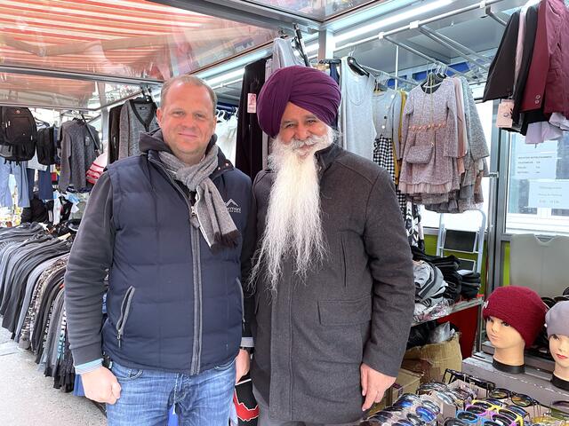 Faktencheck am Brunnenmarkt: So viel Wahrheit steckt in Mahrer-Attacke ...