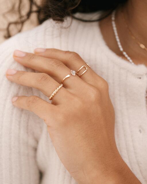 Stiftgasse: Neubauer Schmucklabel Makaro Jewelry feiert 8. Geburtstag ...