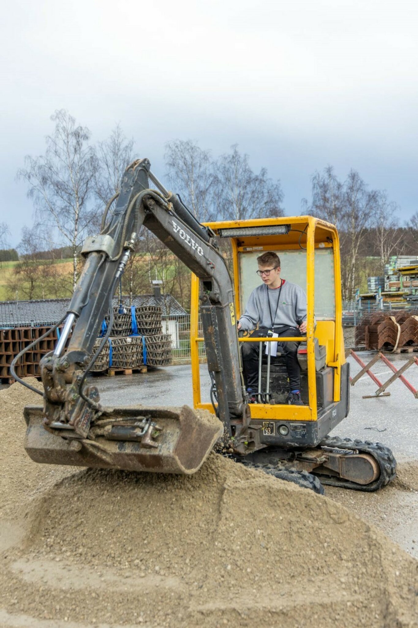 Kapl Bau: Mehr als 20 Teilnehmer stellen sich der "Bau-Olympiade ...