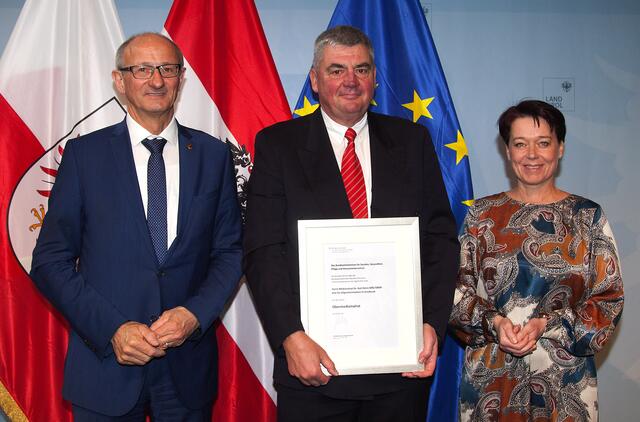 Ehrung: Bundesauszeichnungen für 13 verdiente Persönlichkeiten - Tirol