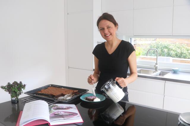 Neues Kochbuch: So süß schmeckt das wilde Wien laut Alexandra Maria ...