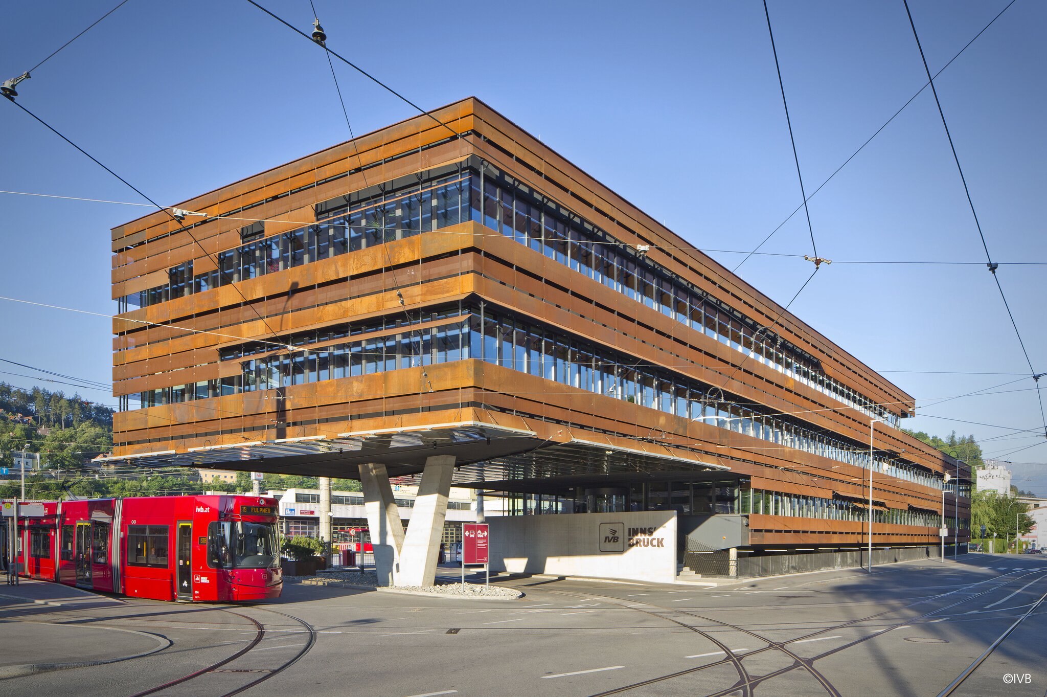 IVB und Uni mit Forschungsprojekt: Mitarbeiterbindung steht im Fokus ...