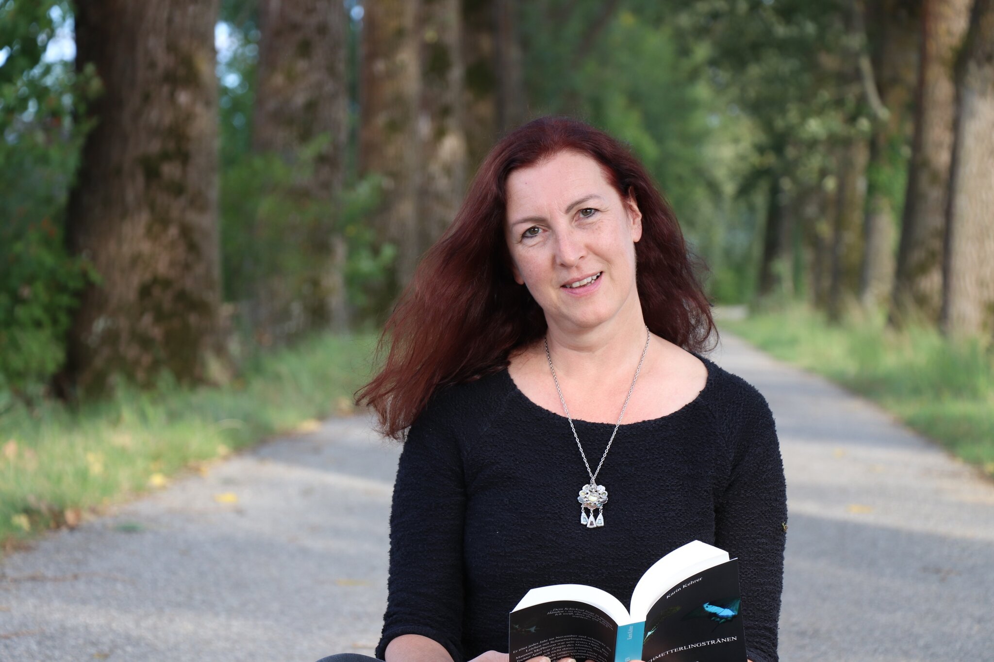 Rohrbacher Autorin veröffentlicht neues Werk: Neuer Cornwall-Krimi von ...