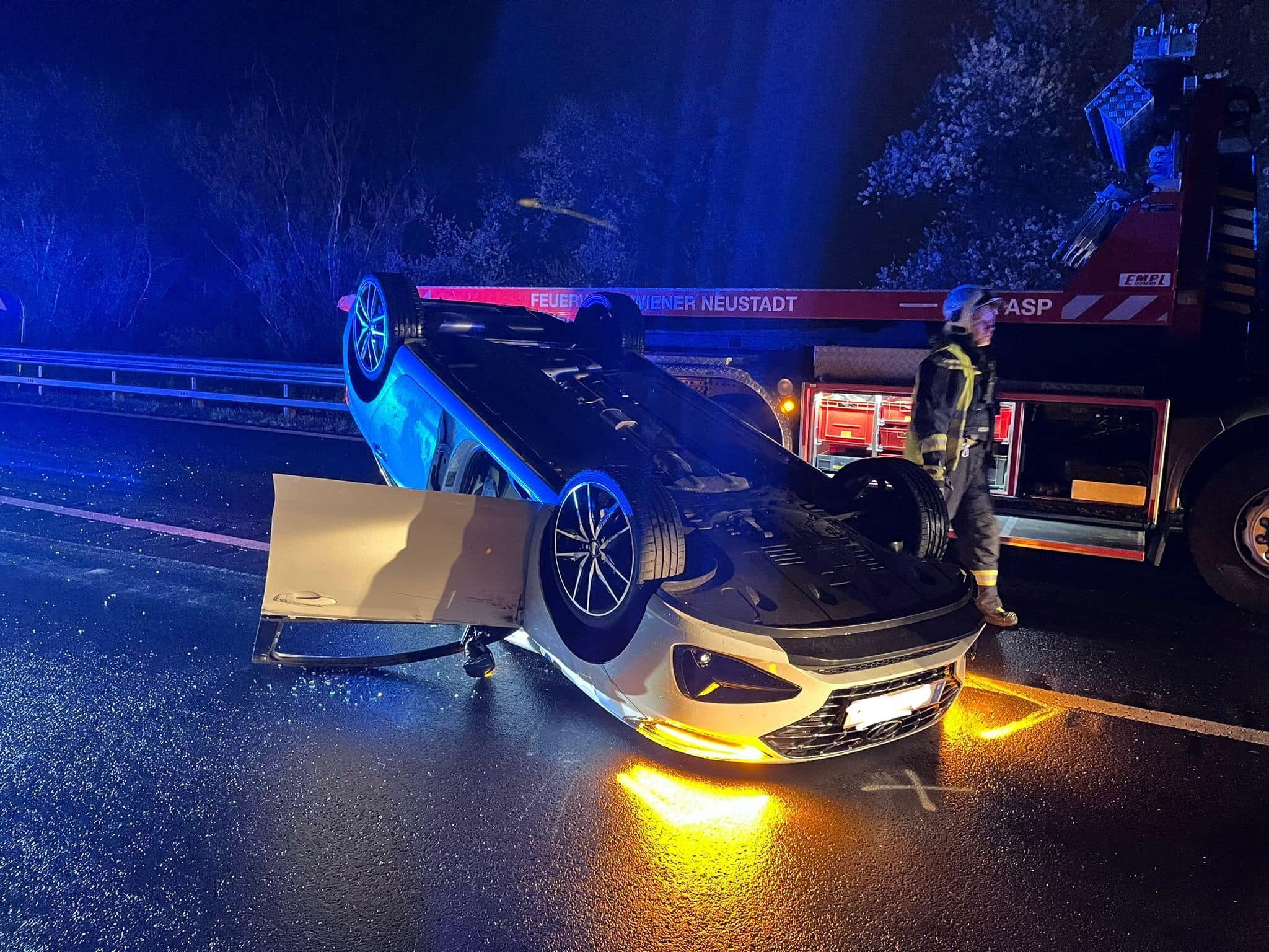 Feuerwehr Neudörfl: Verkehrsunfall auf der Schnellstraße S4 - Mattersburg
