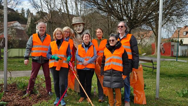 Stadt Krems: Rehberger Verschönerungsverein befreit die Natur von ...